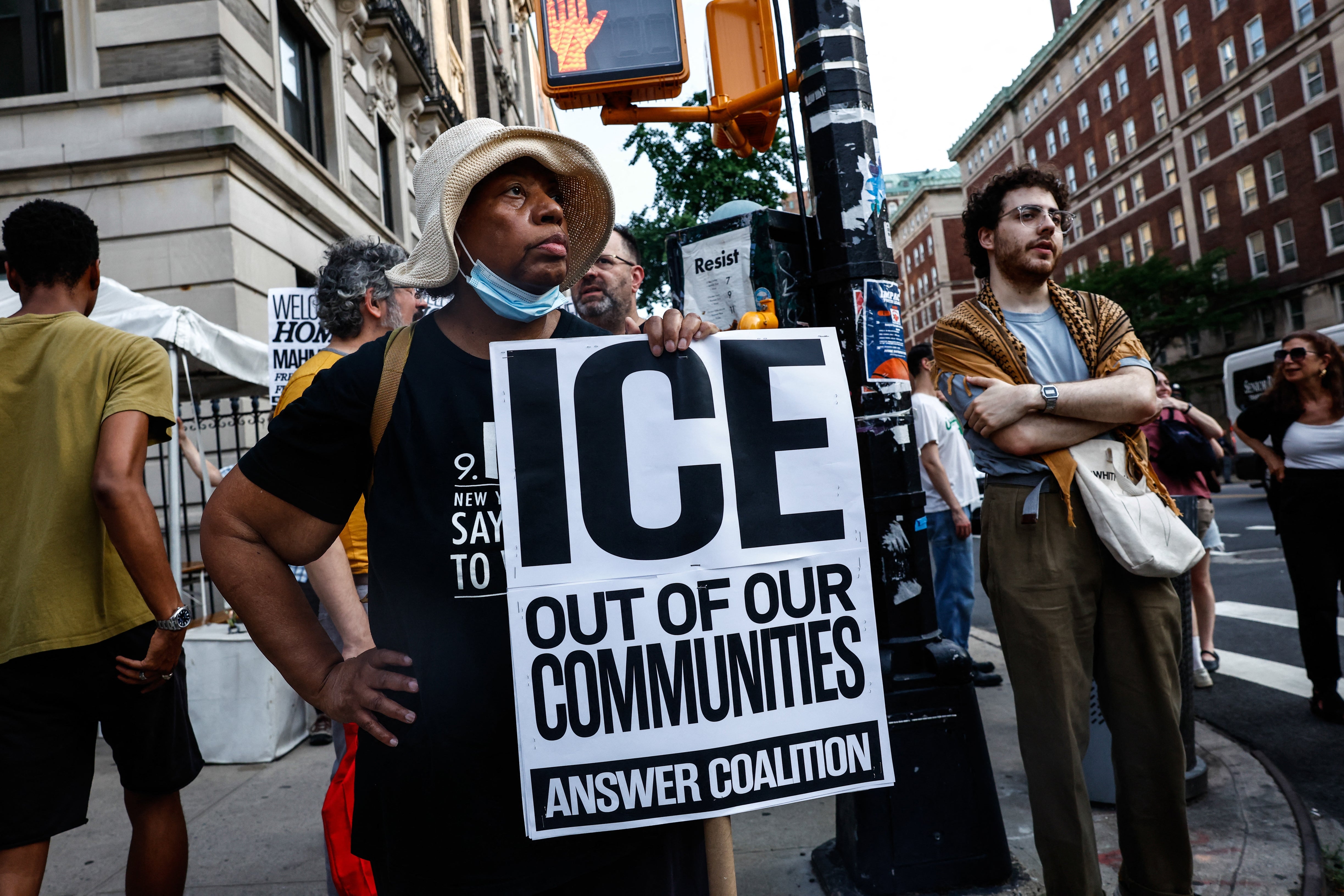 Immigration Attorney Shares Vital ICE Arrest Tips