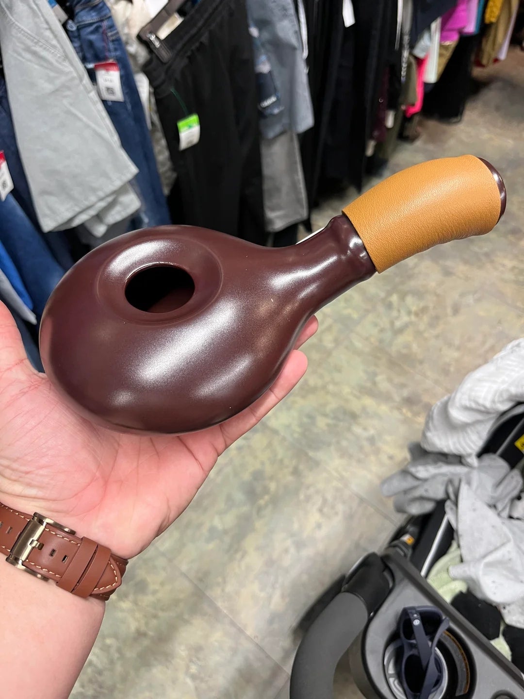 41 Weird Items Identified By People On The Internet