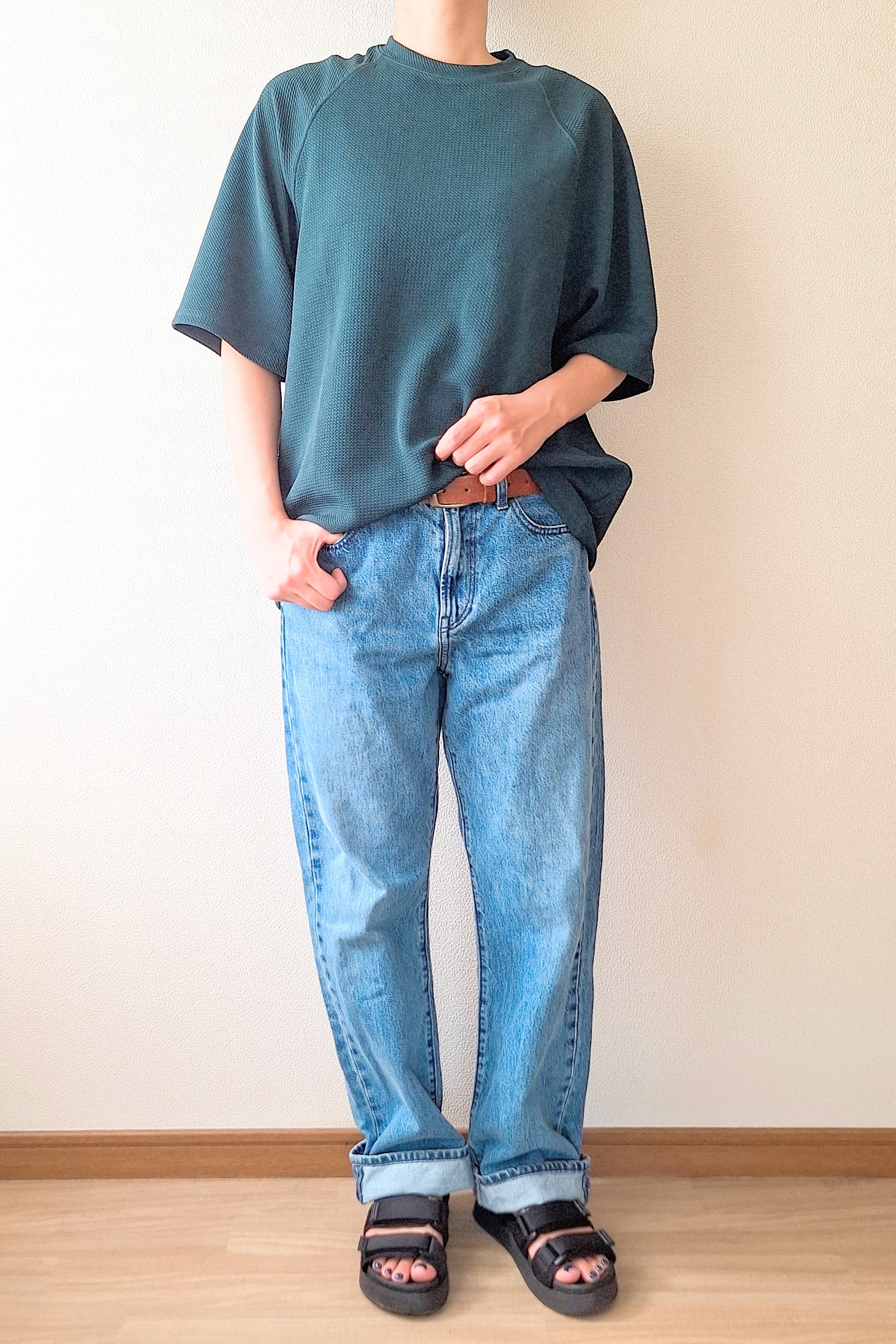 【coca】1990円→1690円の「楽ちんトップス」軽くて着心地バツグン！シワになりにくいのもうれしい〜！《着用レビュー》