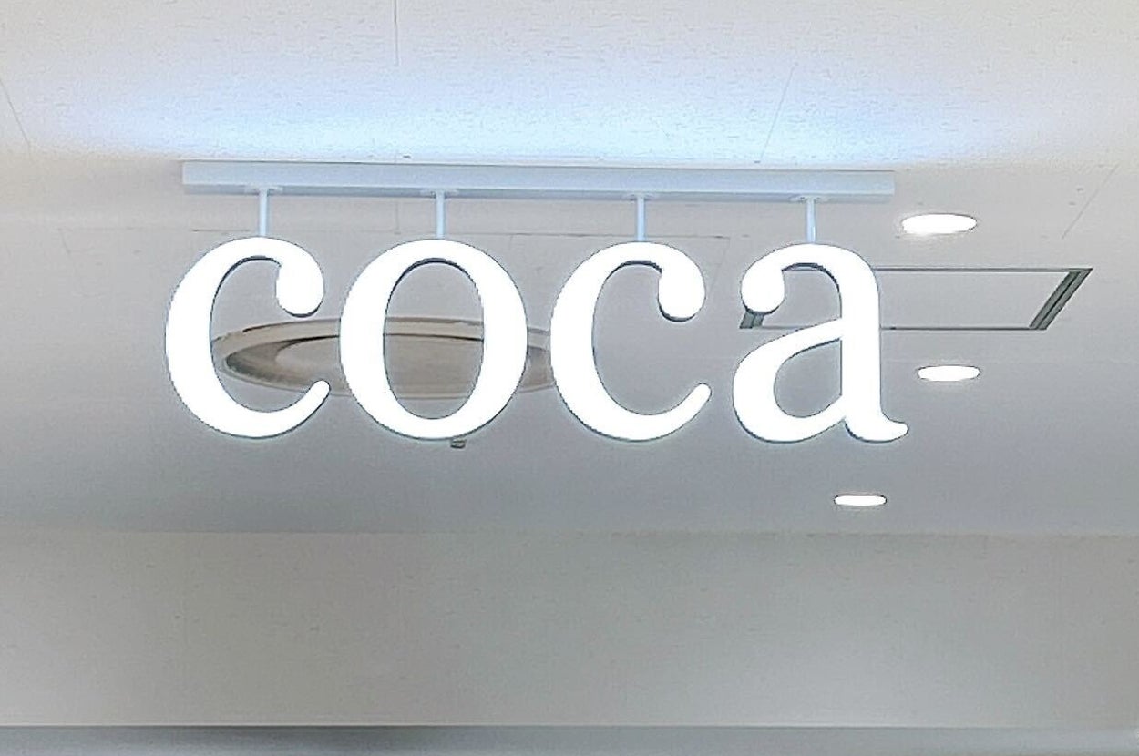 【coca】1490円の「ぽわん袖トップス」がかわいすぎて大当たり！伸縮性あって楽ちんだし、夏にガンガン着回したい！《着用レビュー》【画像・動画】