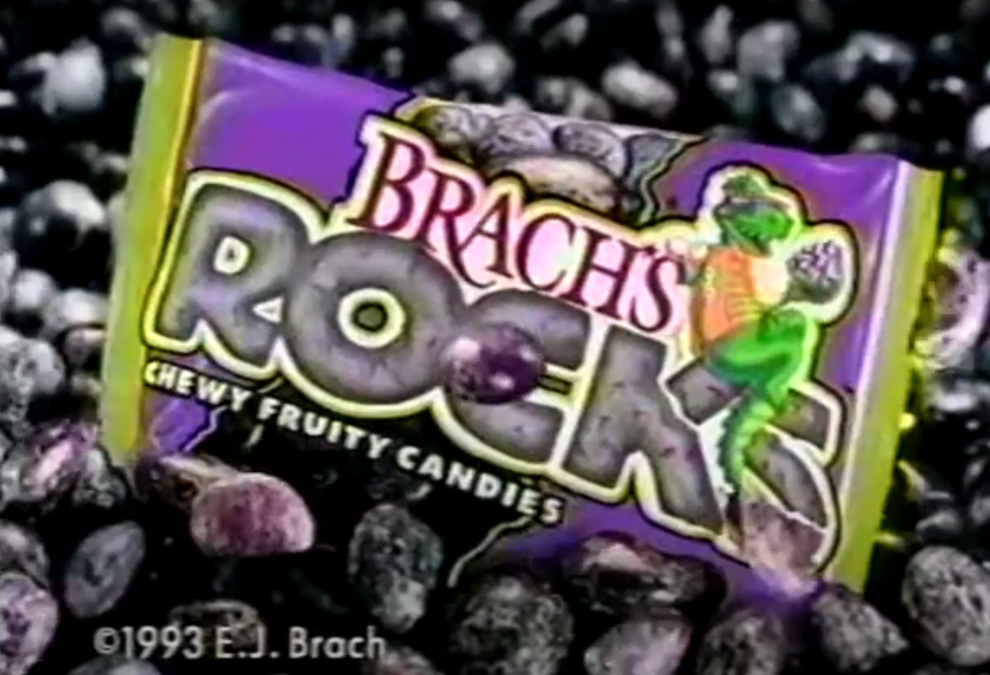Discontinued '90s Snacks & Fast Food Items People Miss