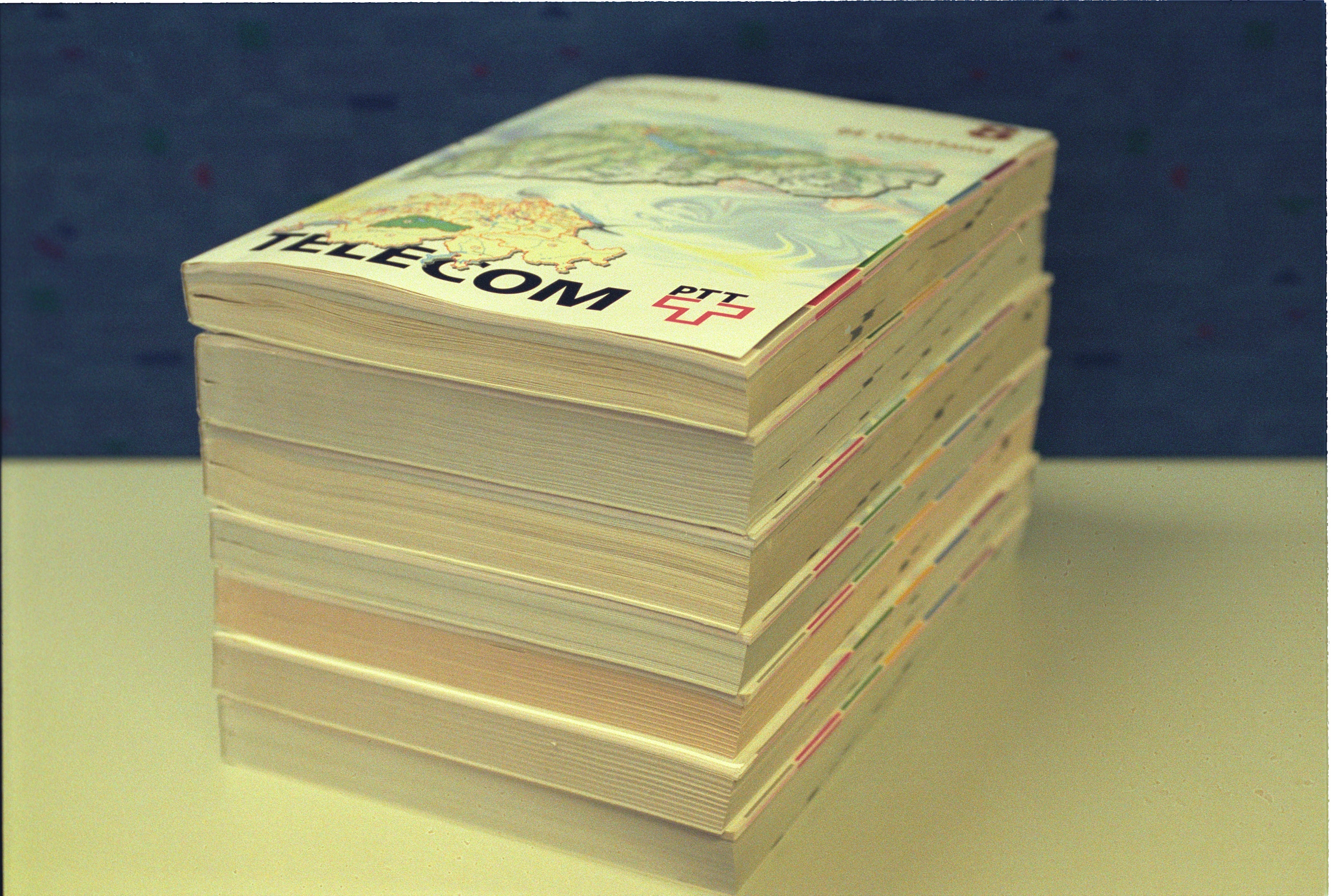 27 Normal Things From The '90s That Nobody Does Anymore