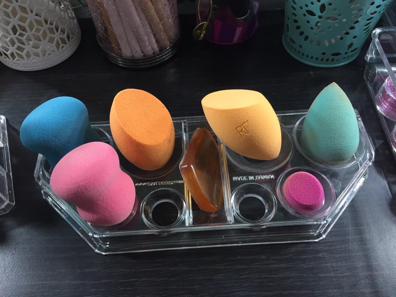 22 Organization Solutions For Your Beauty Collection