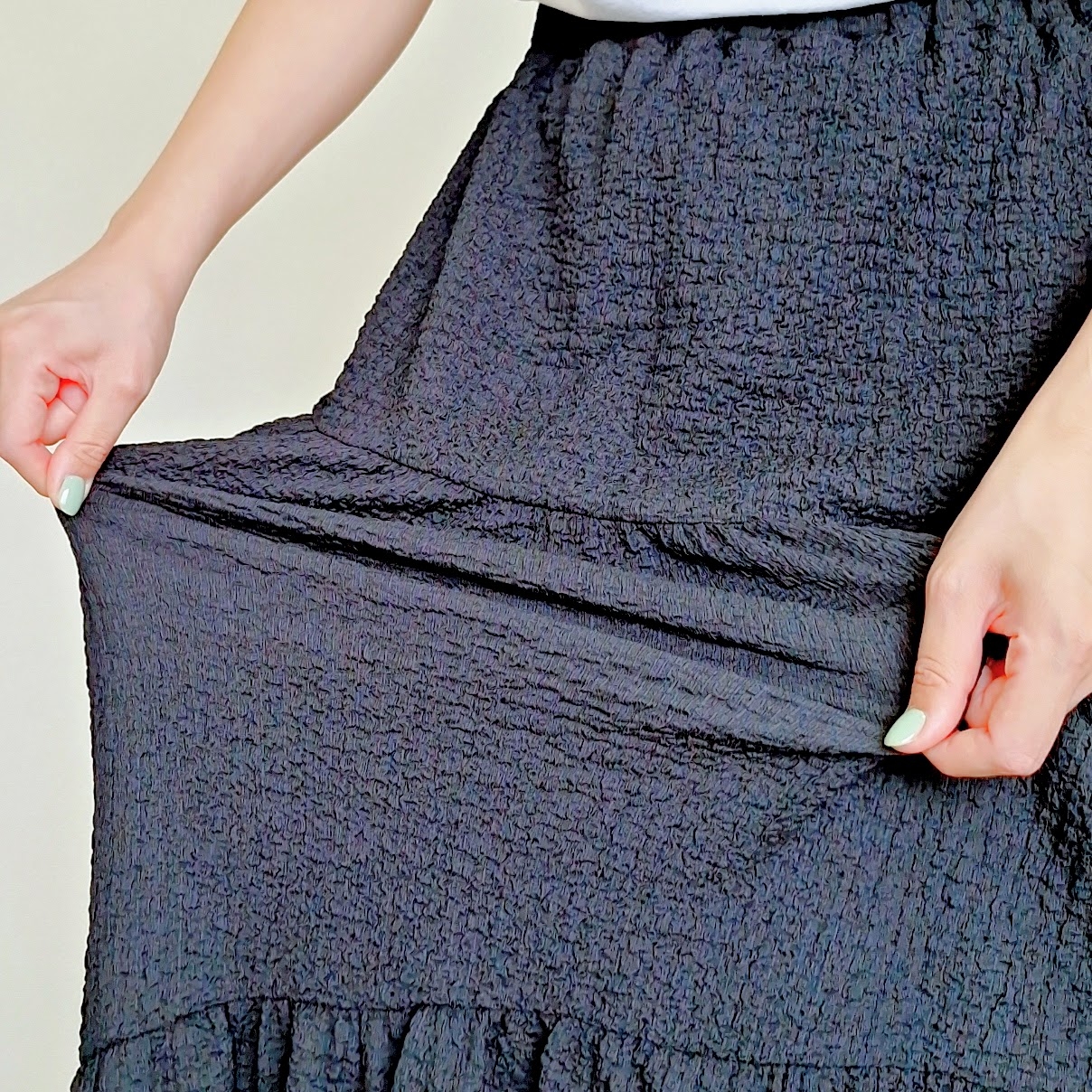 【coca】2490円の「楽ちんスカート」ふんわりシルエットがオシャレ！はくだけで脚が長く見える名品です！《着用レビュー》【画像・動画】