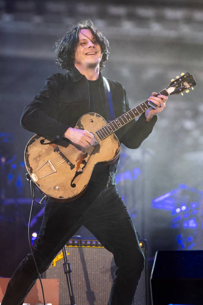 Jack White Gets His First Cell Phone At Age 50
