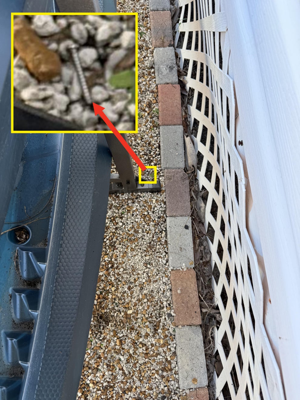 Only Geniuses Can Spot All 14 Objects In These Images