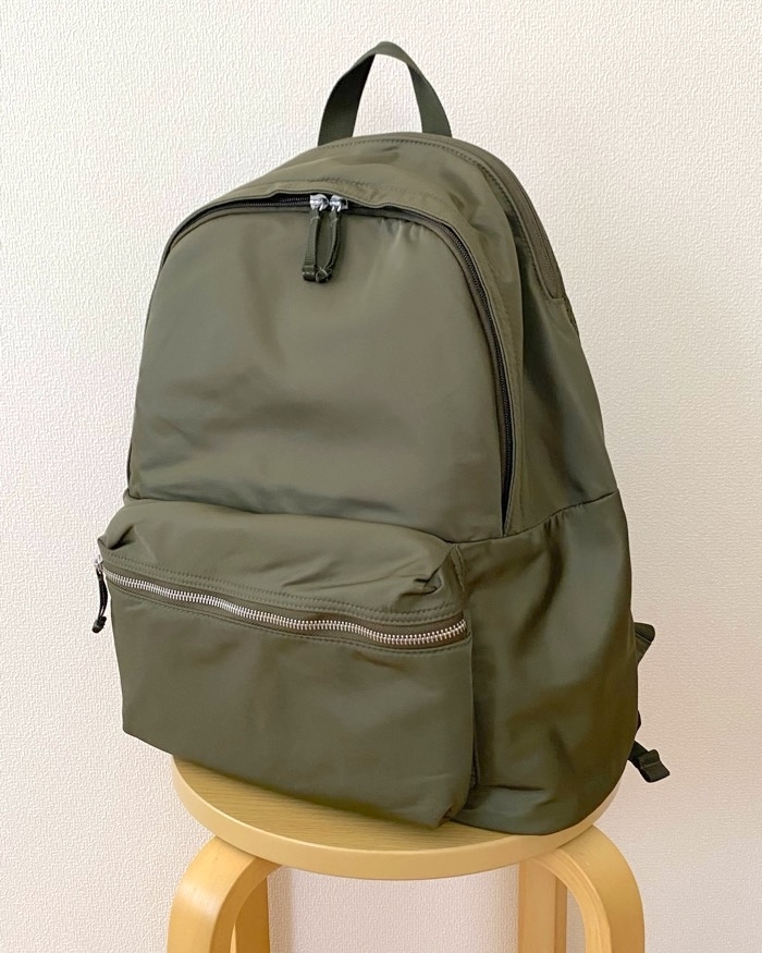 【GU】3990円→2990円の「大容量リュック」が超便利＆カワイイ！どんなコーデにも馴染むし、収納力たっぷりでオンオフ使えます！【画像・動画】