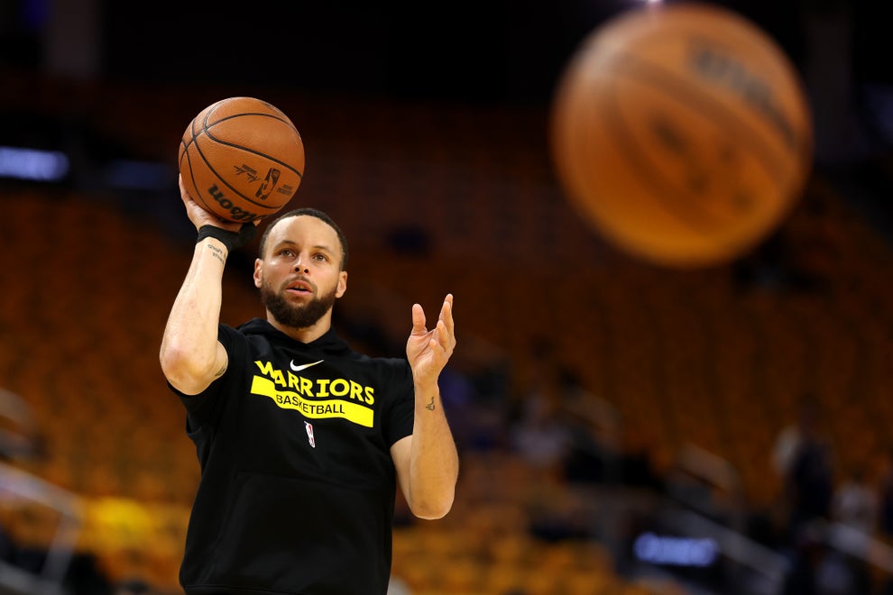 Why Steph Curry Thinks NBA Players Are Underpaid