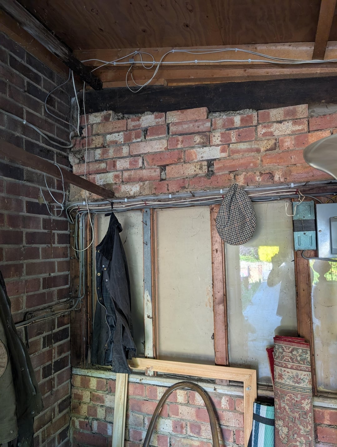 17 Bad, Bad, Bad Home Designs And Renovation Disasters