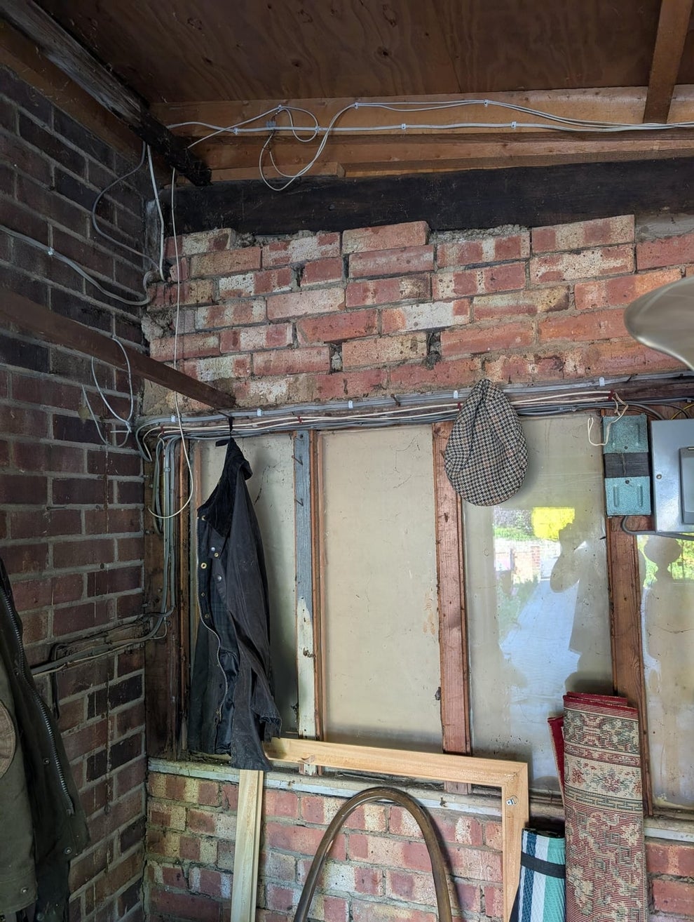 17 Bad, Bad, Bad Home Designs And Renovation Disasters