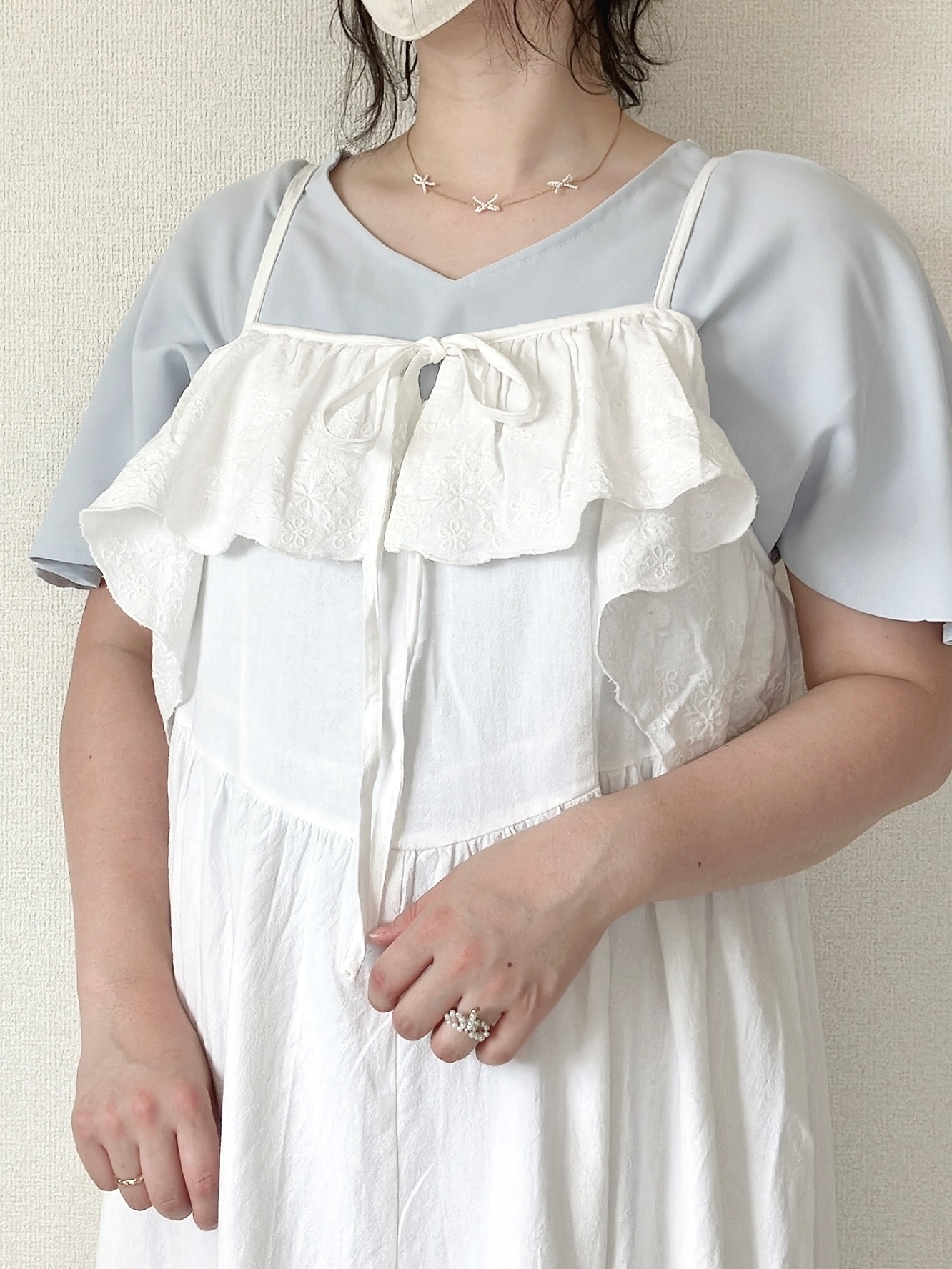 体のラインが目立たない！【coca】の「2990円ワンピース」ふんわりシルエットで、お腹や下半身を隠せちゃうの！《着用レビュー》【画像・動画】