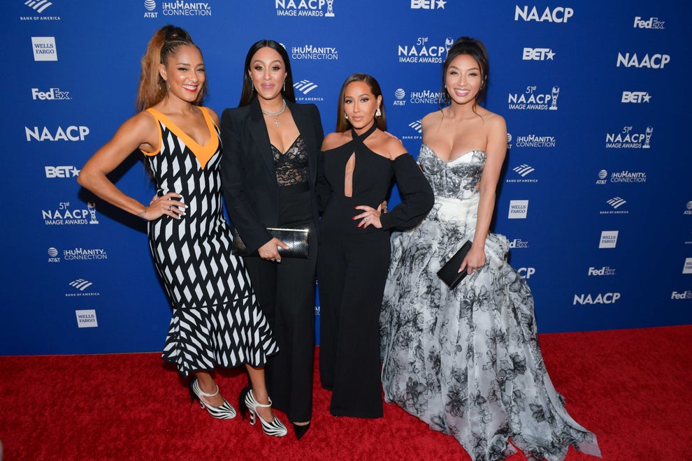 23 Famous Women Who Are 5'1" Or Shorter