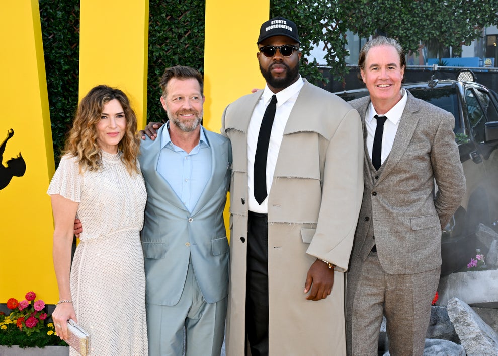 24 Famous Men Who Are All 6'4" Or Taller