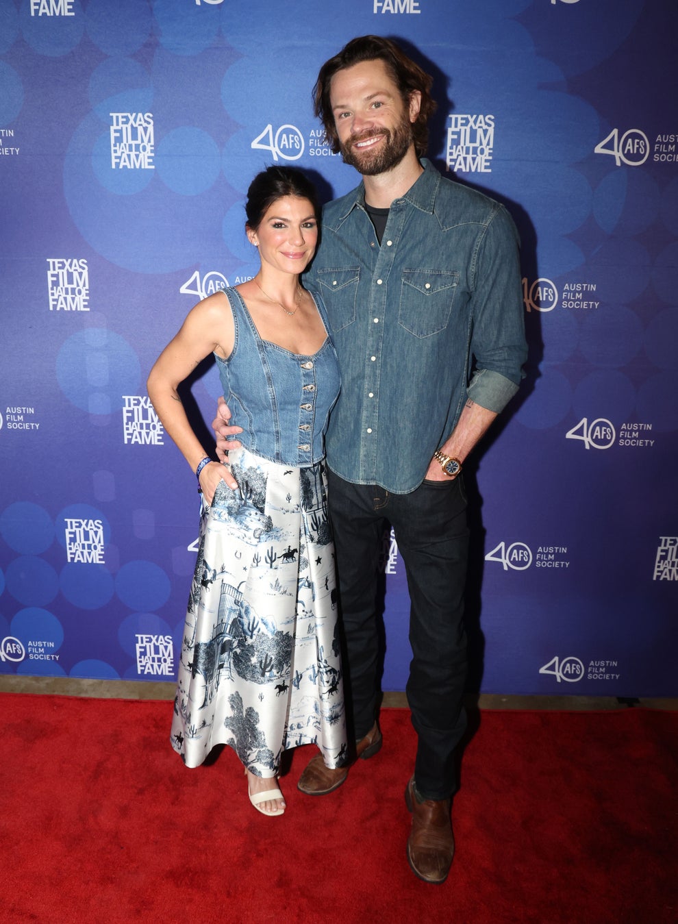 24 Famous Men Who Are All 6'4" Or Taller