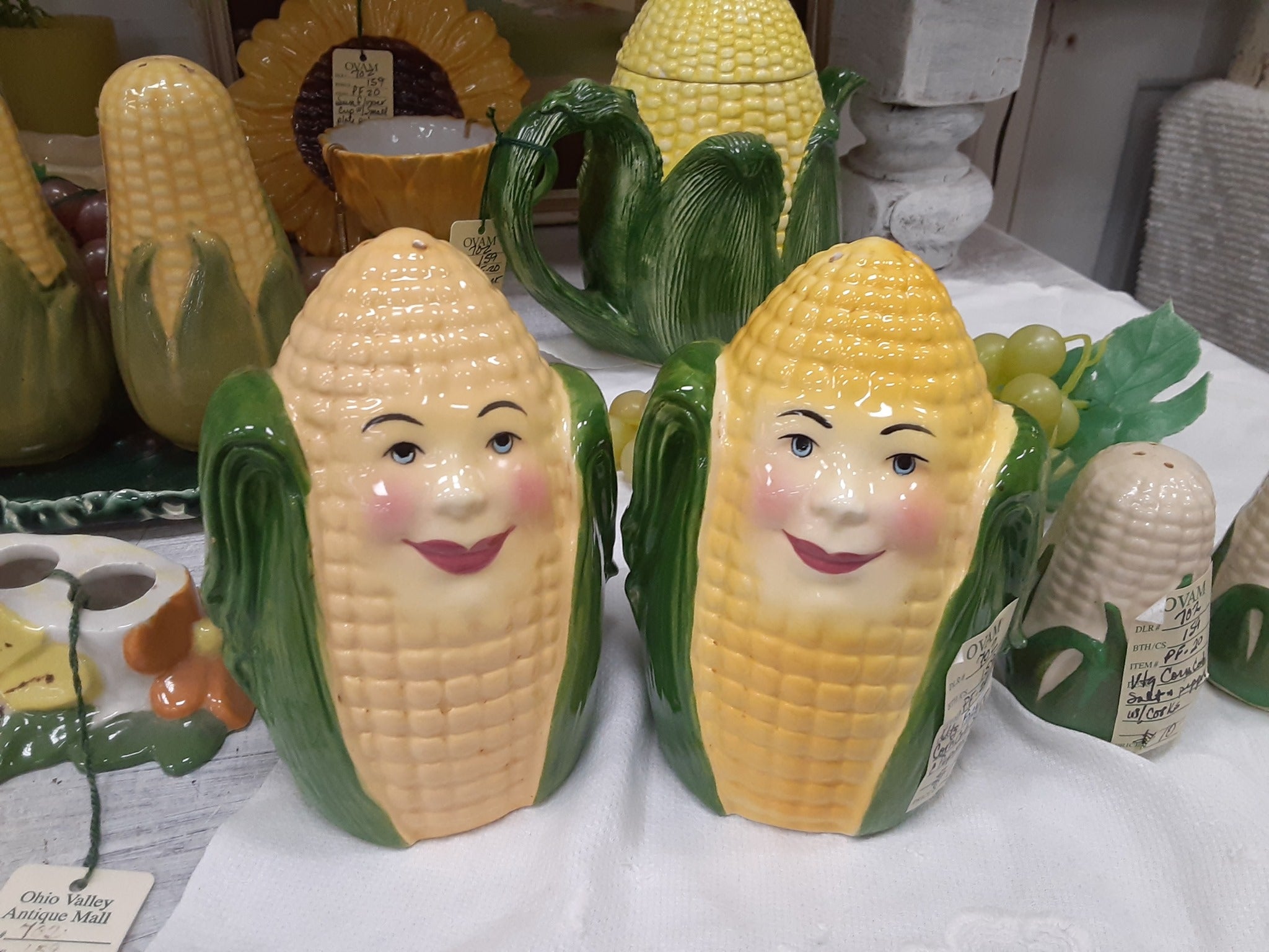 31 Unhinged, Cursed, And Terrifying Thrift Store Finds