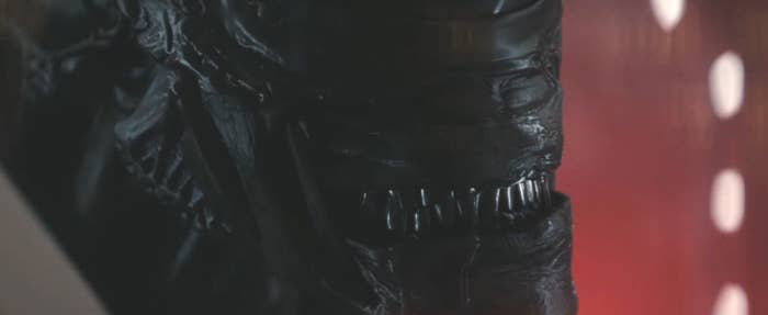 alien teeth gif