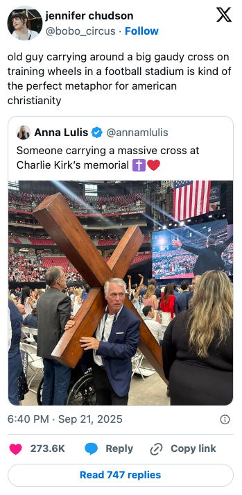 People Have Thoughts On This Man Carrying A Huge Cross At Charlie Kirk ...