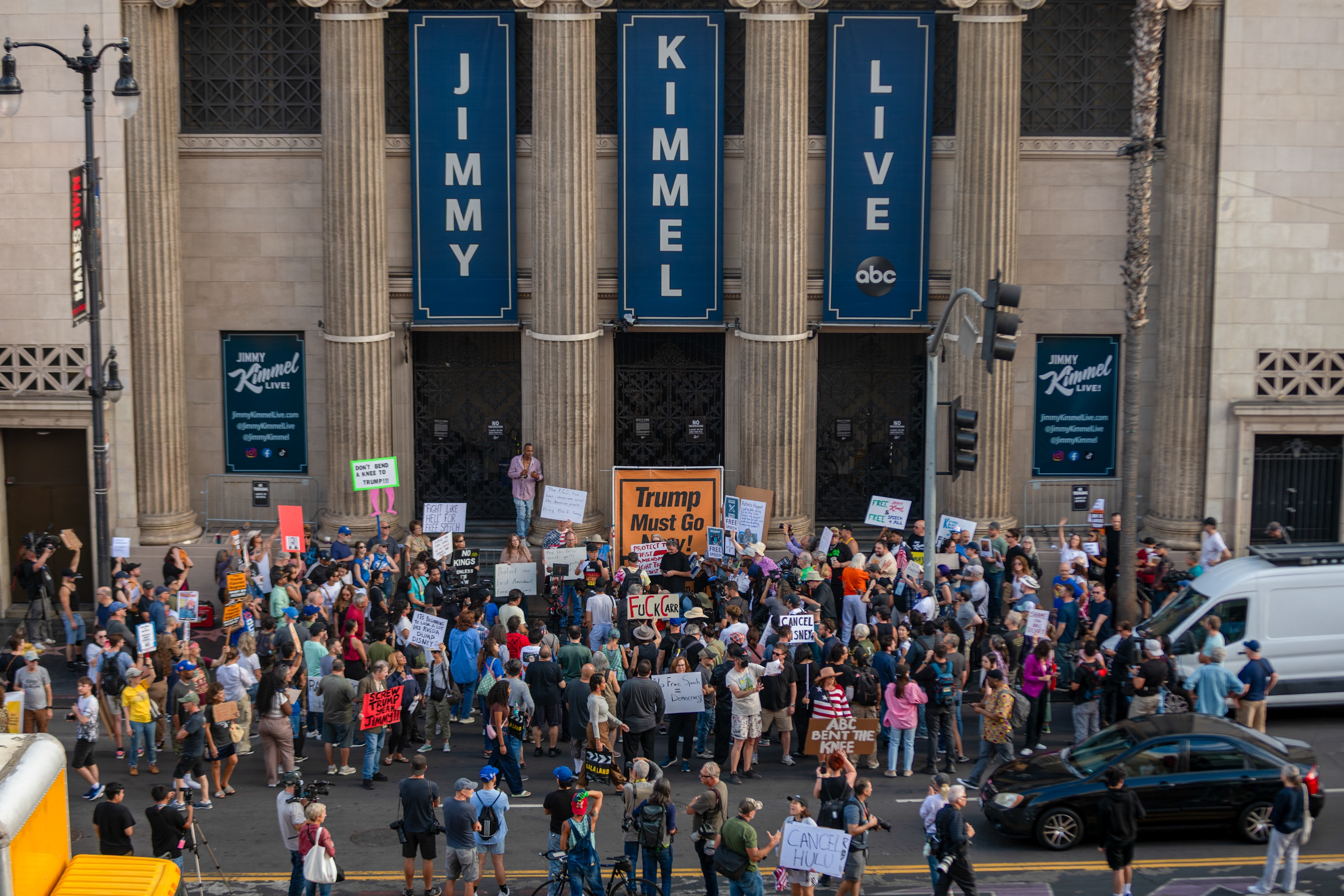 Jimmy Kimmel Blocked By Nexstar, Sinclair: Reactions