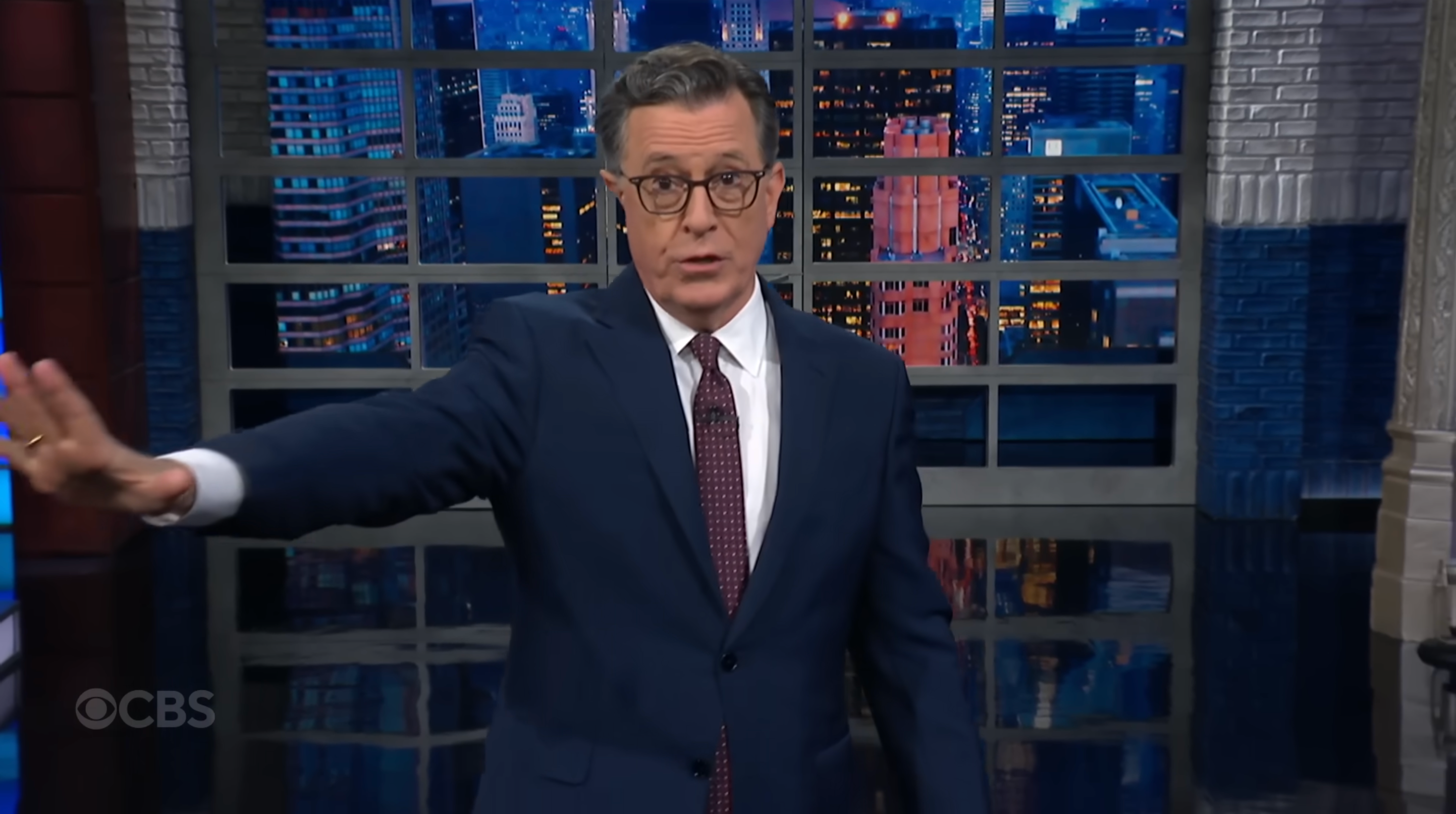 Stephen Colbert Vows To Show Trump UN Escalator Clip Every Night