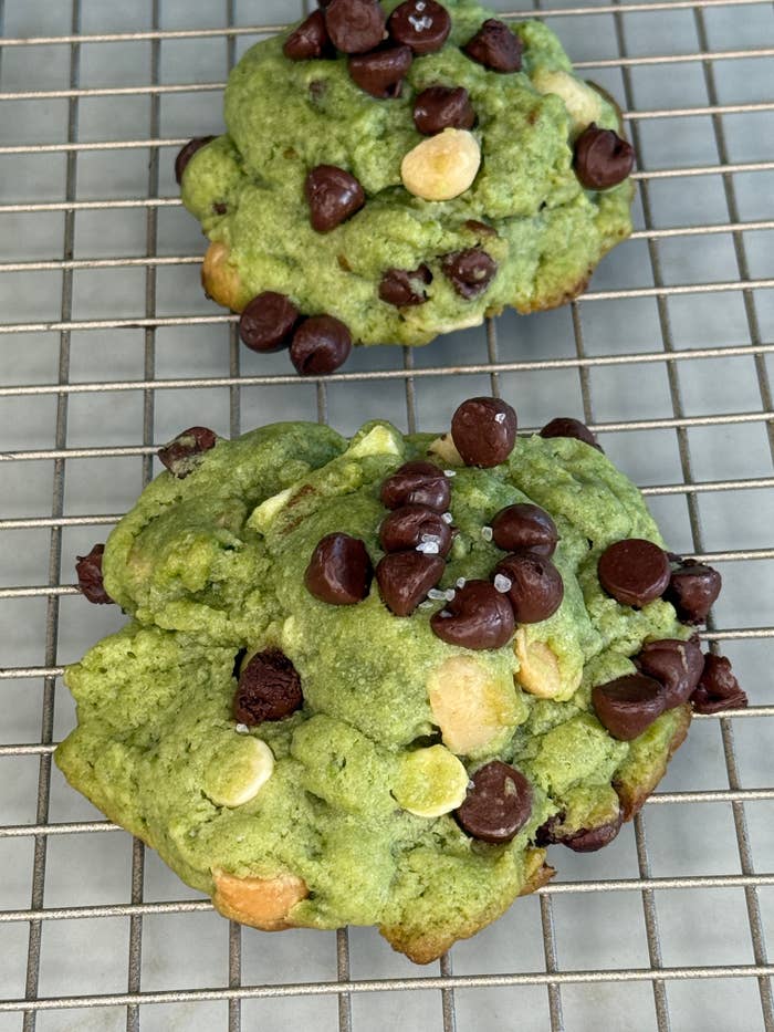 How To Make Matcha Macadamia Monster Cookies At Home