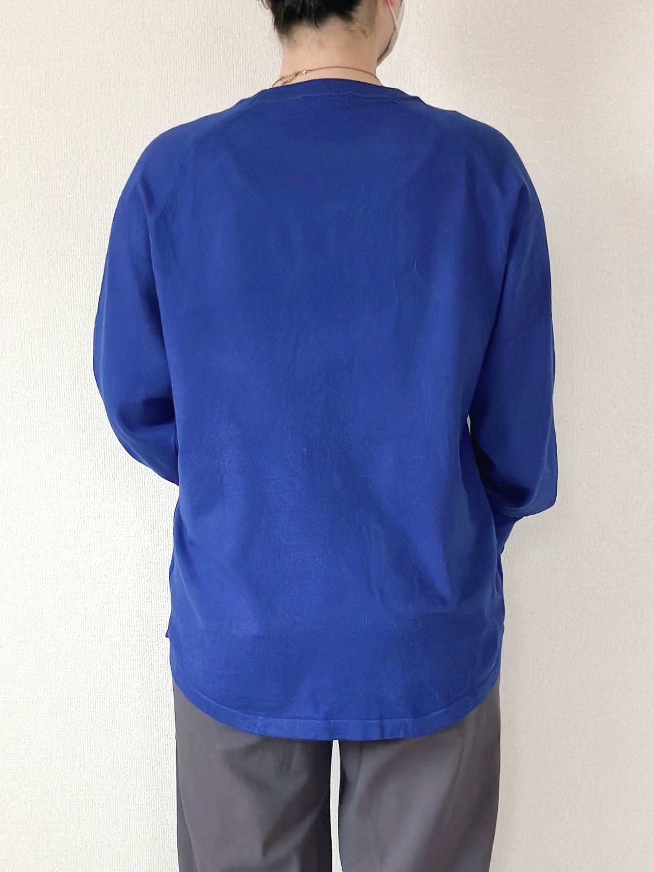 すぽんと着るだけでオシャレ見えする！cocaの「1990円ニット」二の腕もおしりも隠せるし、ゆったり着られて楽ちんなの！《着用レビュー》