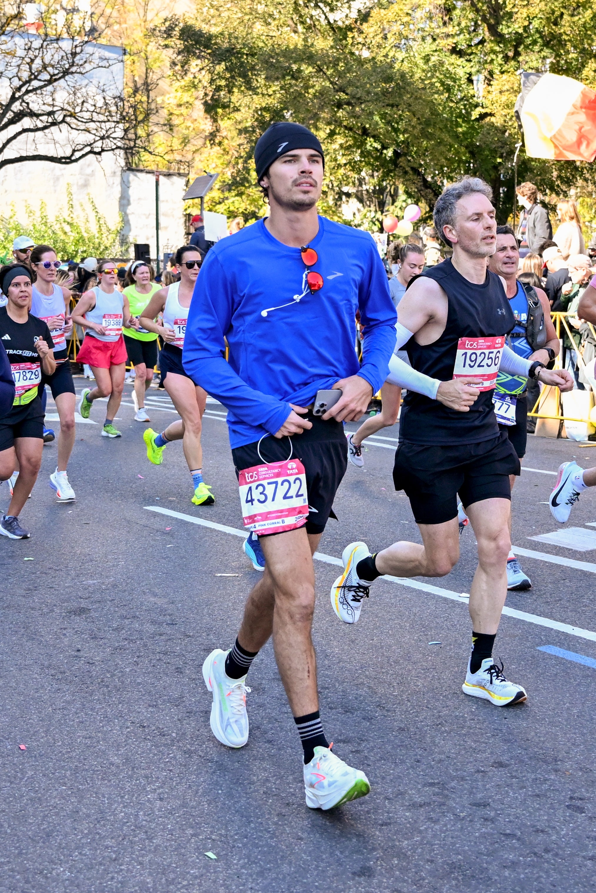 32 Celebrity Marathon Runners And Their Exact Finish Times