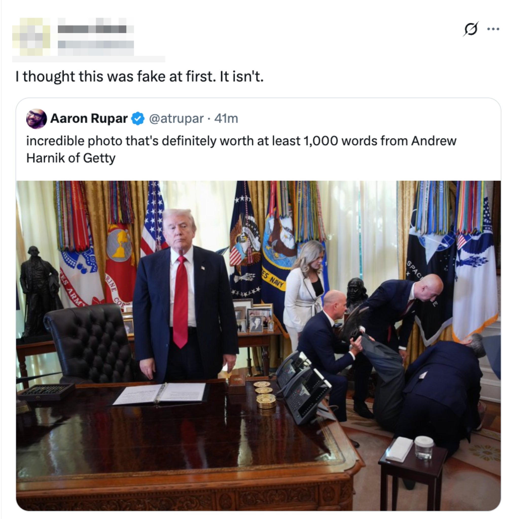Donald Trump's Reaction To Someone Collapsing In The Oval Office Is ...