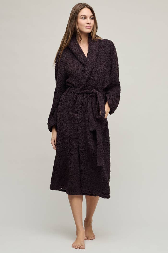 Viral Barefoot Dreams Robe Review: Is It Worth The Hype?