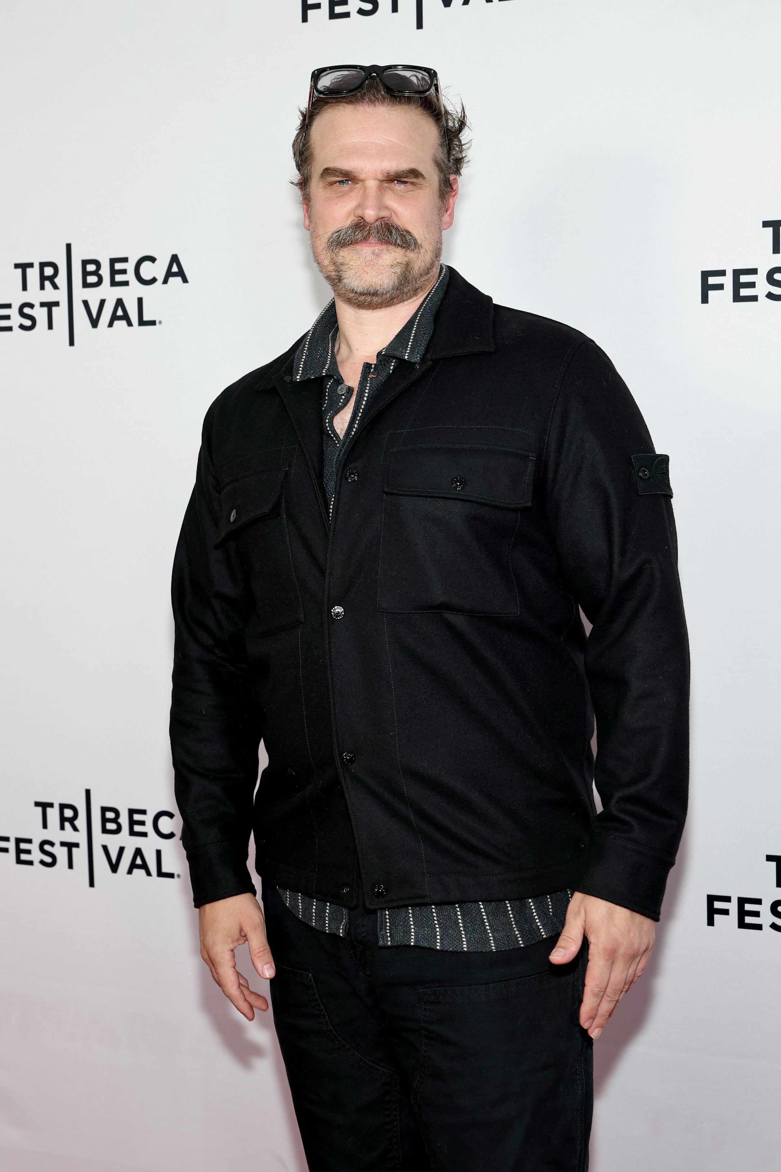 David Harbour Looks Unrecognizable On New Movie Set