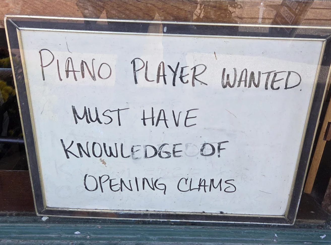 Funny Signs That Turn Bad Days Around Instantly