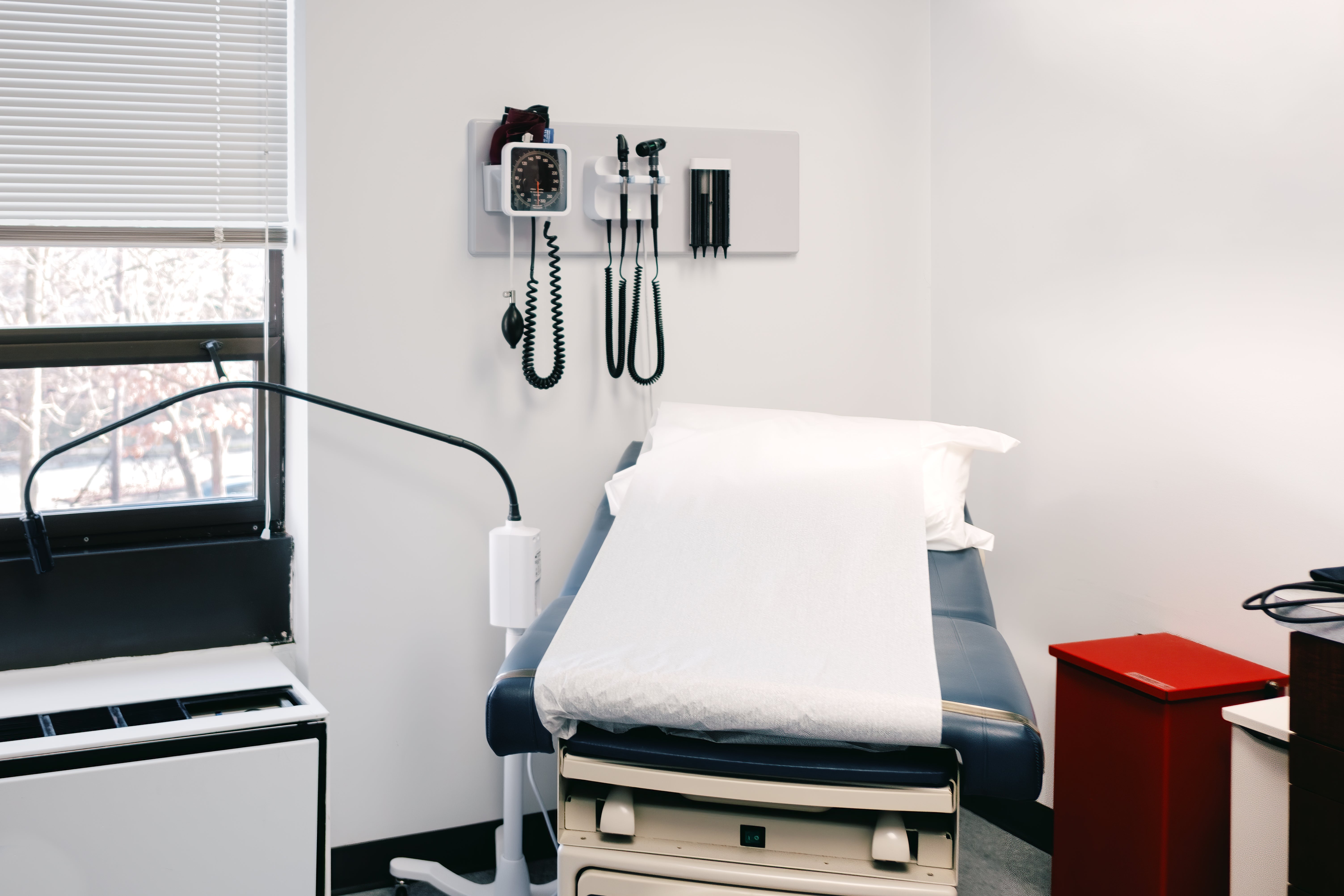 27 Ex-Patients Are Spilling Their Most Embarrassing Doctor Visits EVER