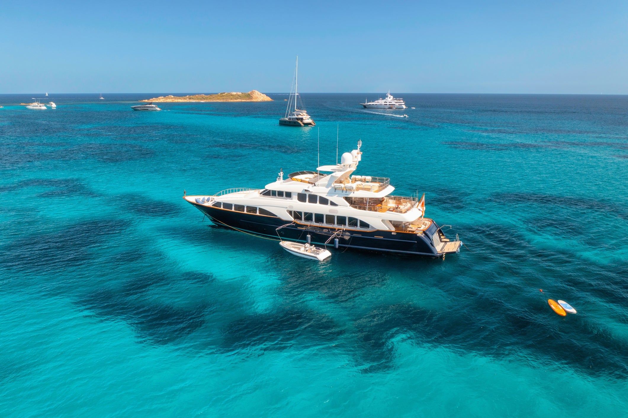 19 Absurd Luxuries Only The Rich Know About