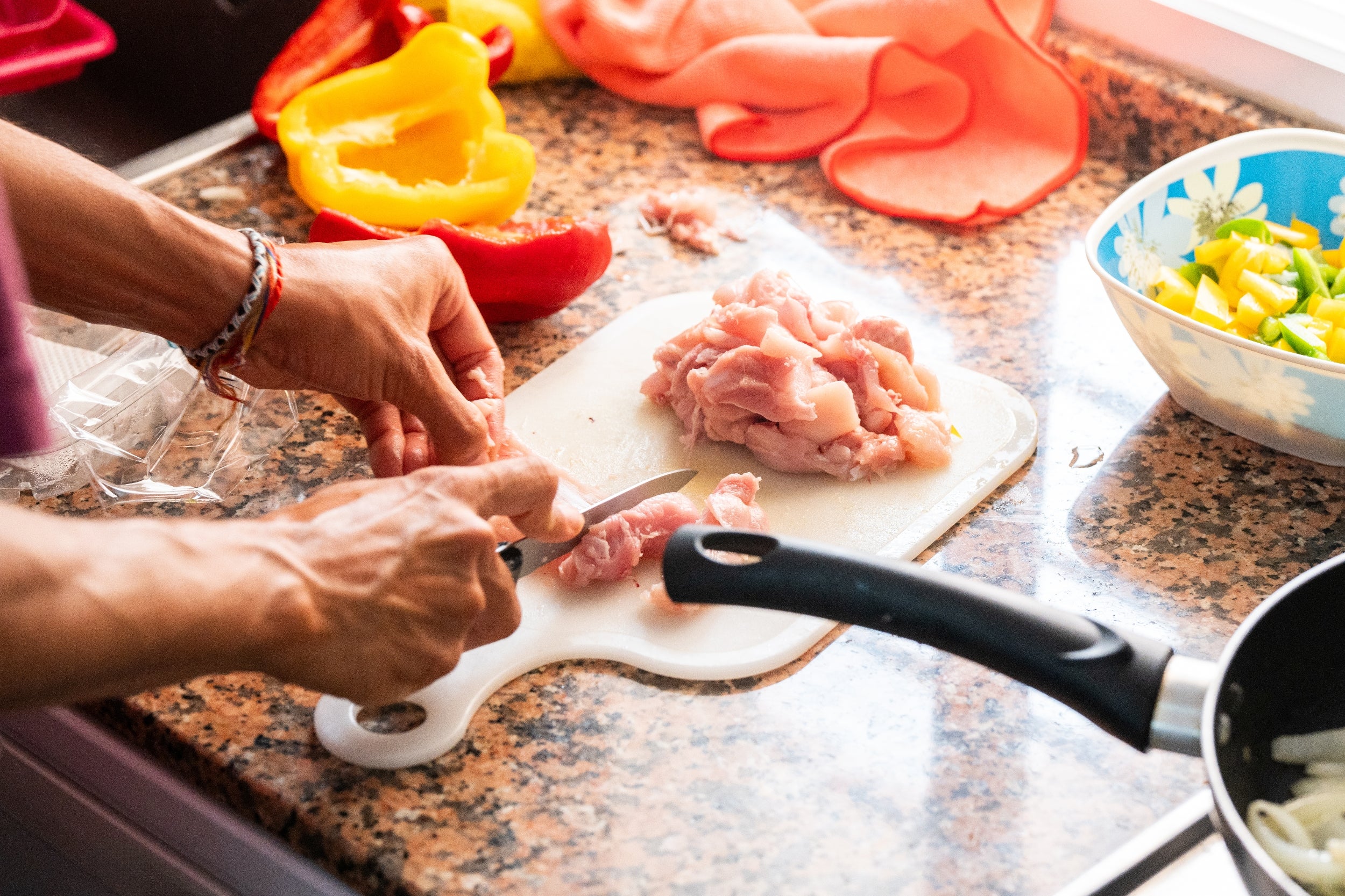 21 People Reveal Bizarre And Shocking Kitchen Habits