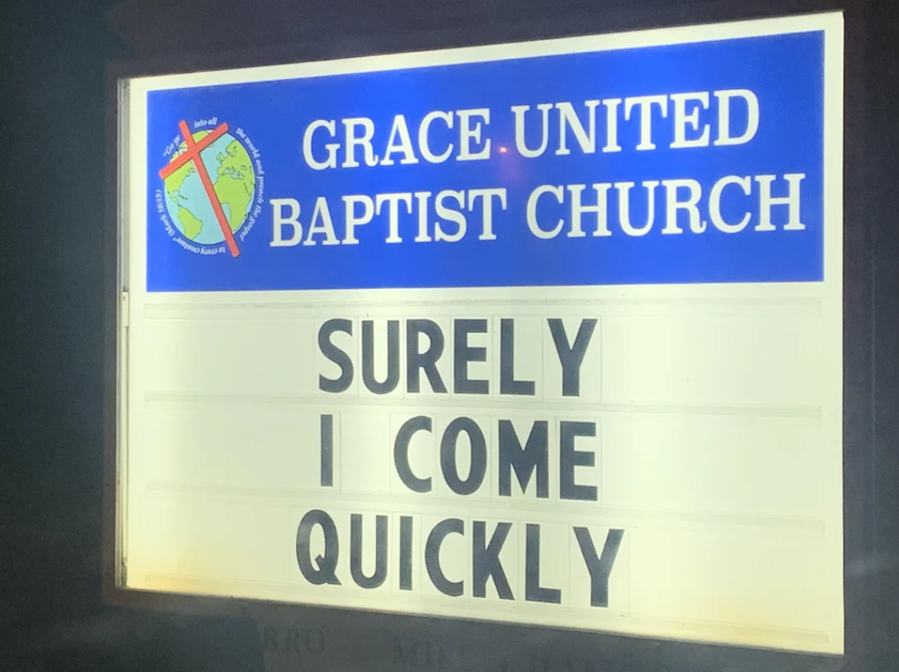 53 Hilarious Photos Of Signs
