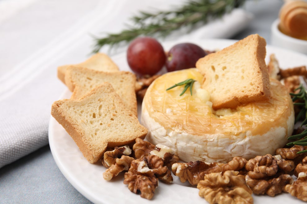 24 Crowd-Pleasing Party Appetizers Guests Will Love