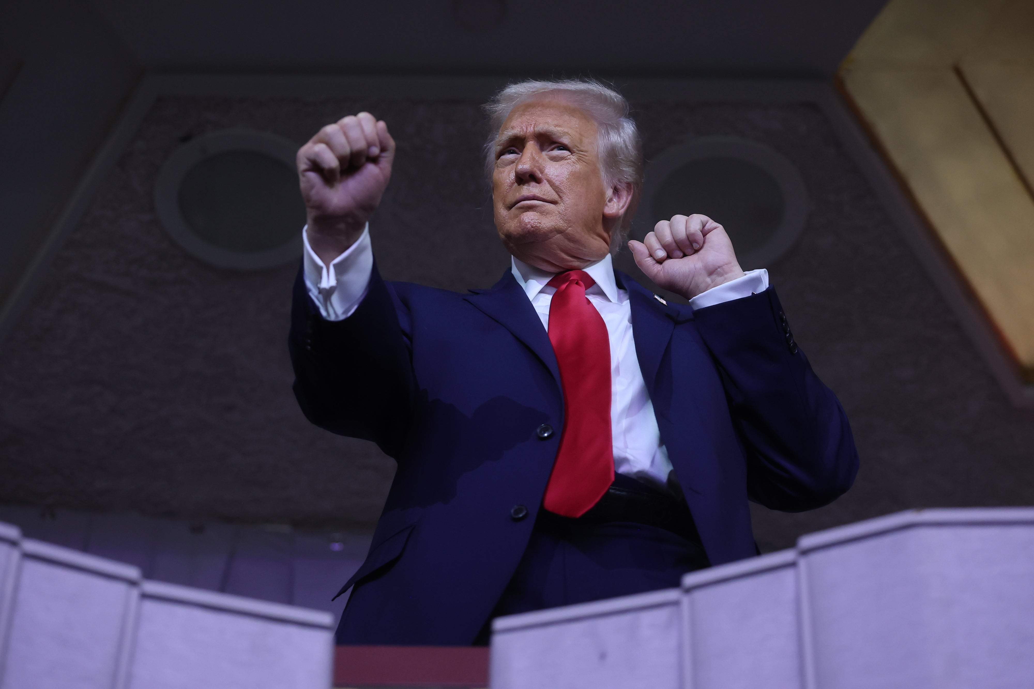 Body Language Experts Decode Trump's Dance Moves