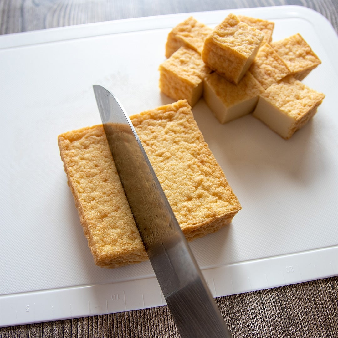 外はカリッ、中はじゅわっ！厚揚げで作る簡単コクうまおかずレシピ・作り方｜Tasty