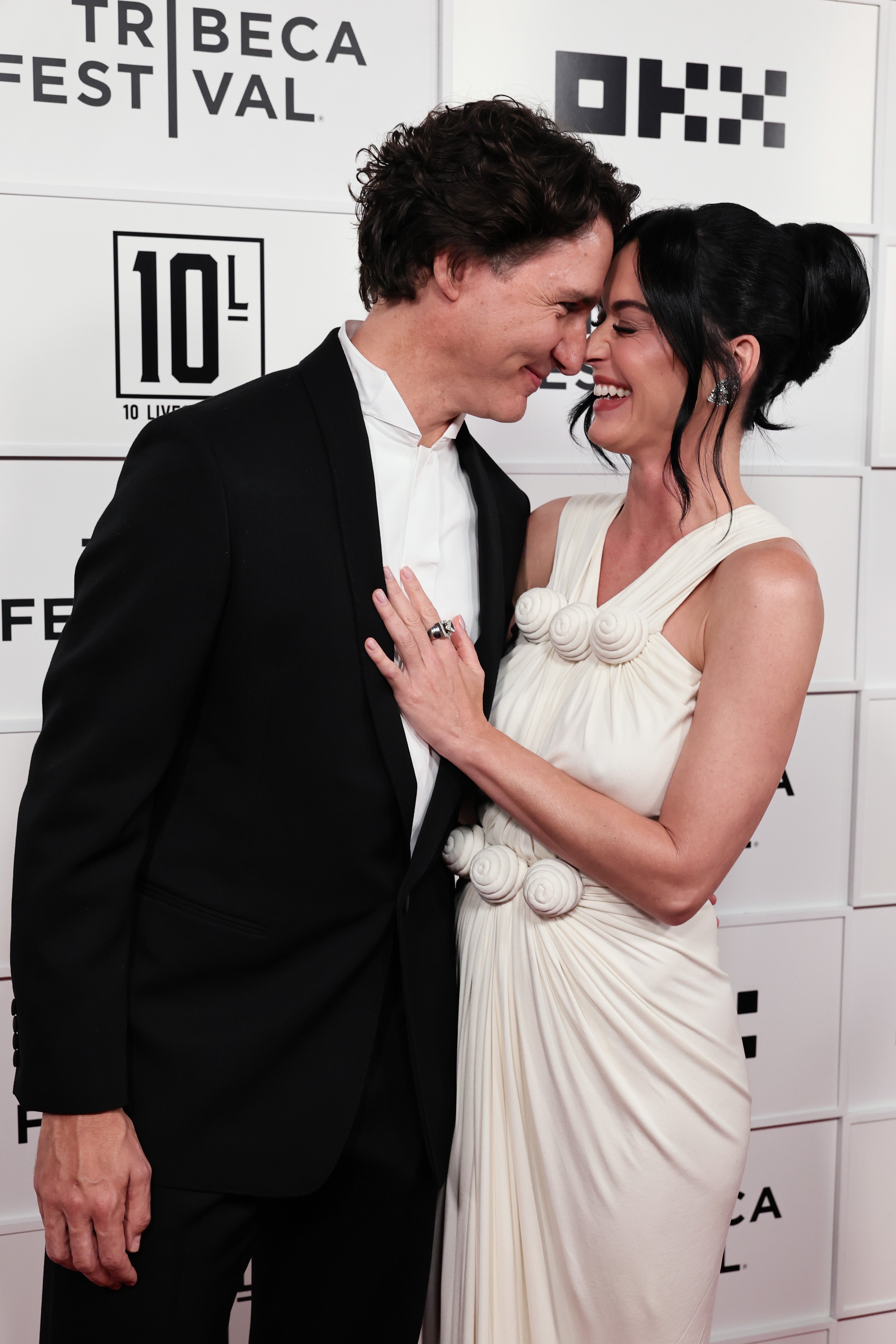 Katy Perry & Justin Trudeau: Full Dating Timeline
