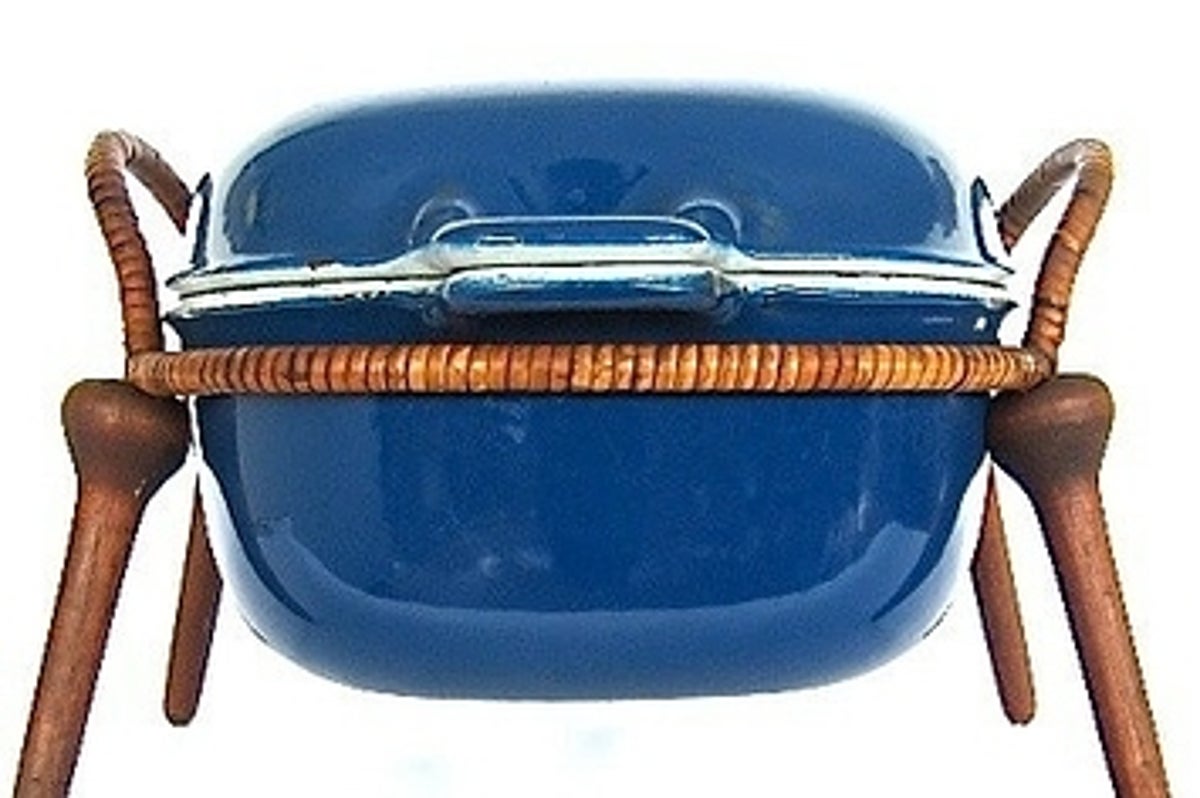 33 Chairs That Can Be Compared To Facebook