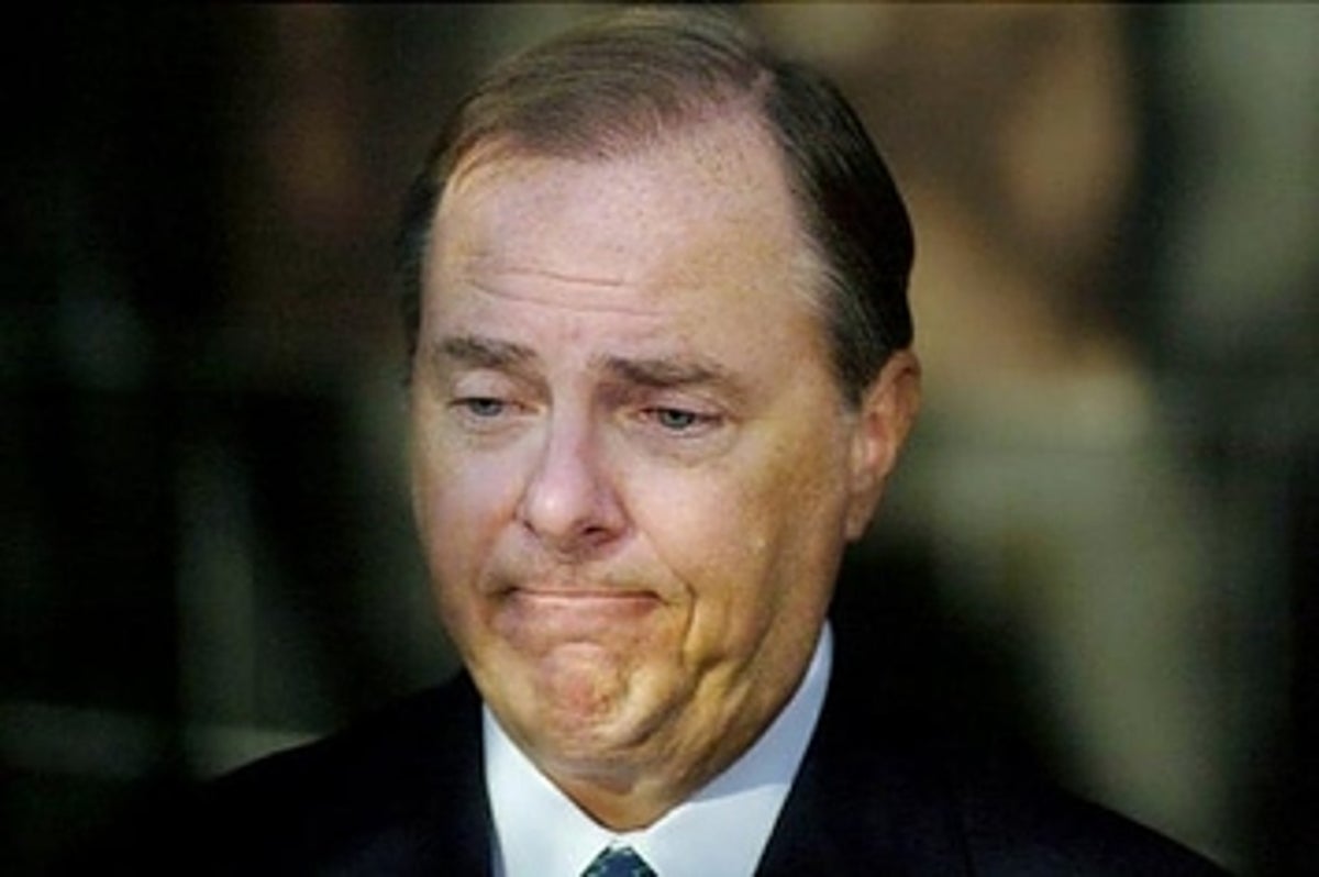 Report: Enron CEO Could Be Released From Prison Early