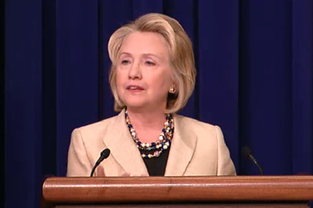 Hillary Clinton: Assad Giving Up Chemical Weapons To International ...