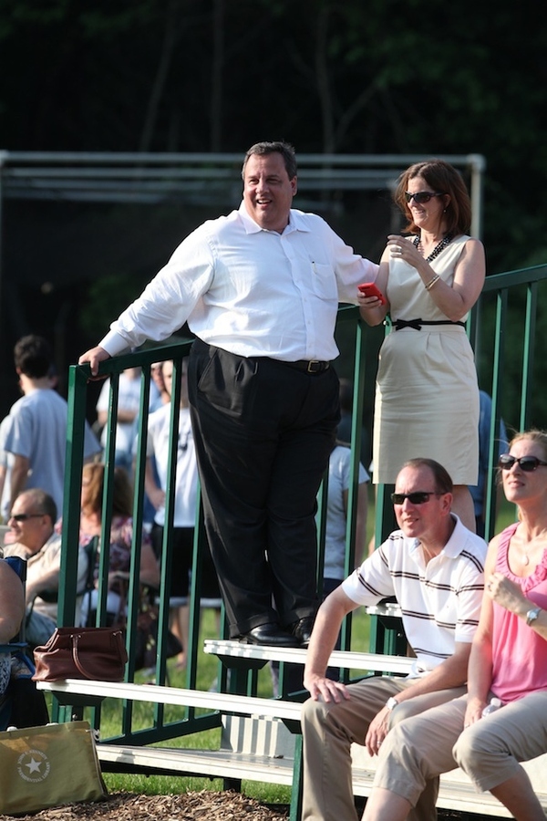 Chris Christie Criticized For Using State Helicopter To Attend Baseball ...