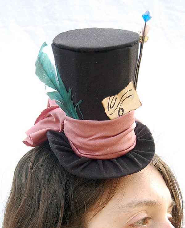 10 Fashionably Steampunk Tiny Top Hats