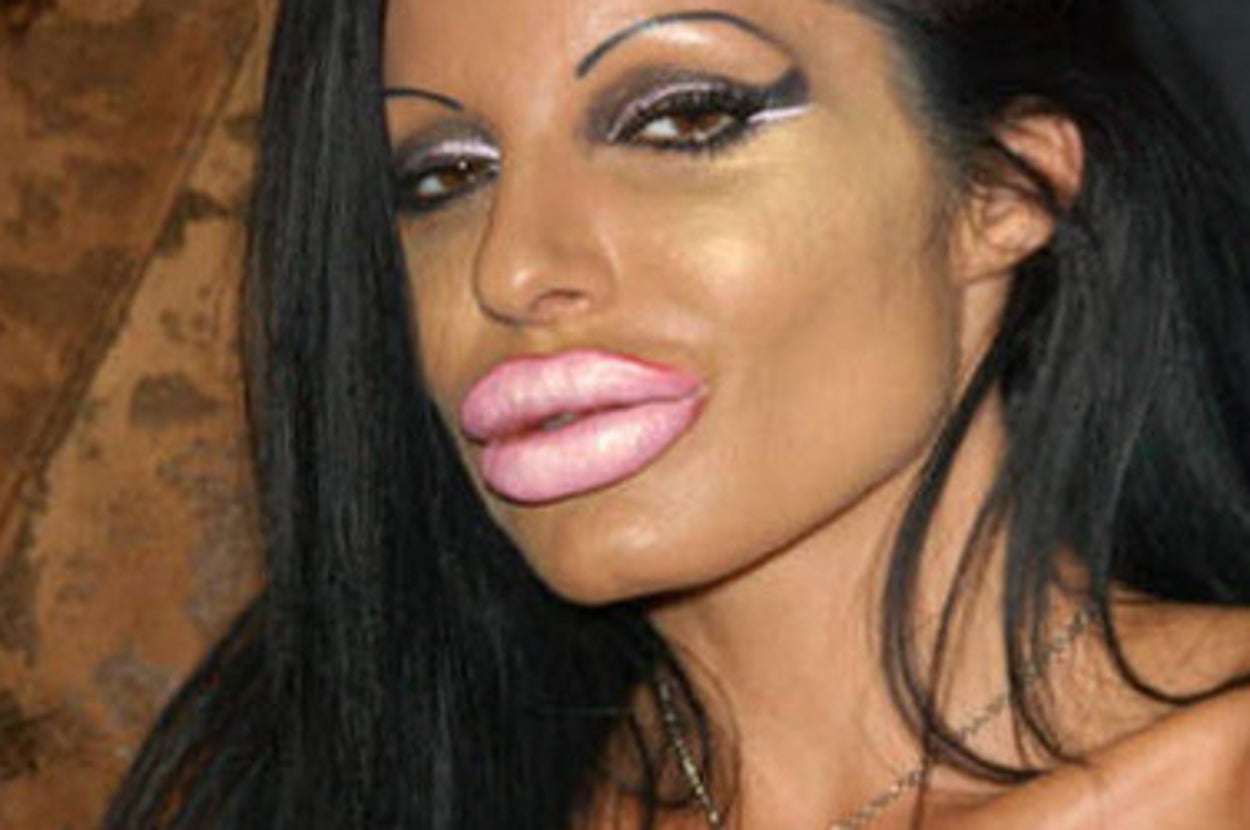31 Tips For Achieving The Perfect Duckface