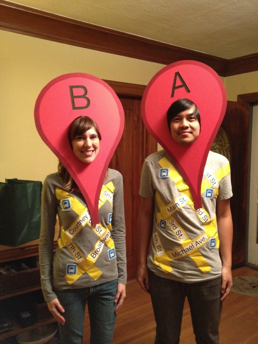 30 Unconventional Two-Person Halloween Costumes