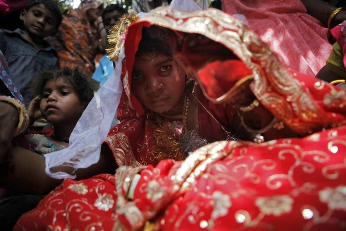 13 Heartbreaking, Beautiful Photos Of Life As A Child Bride