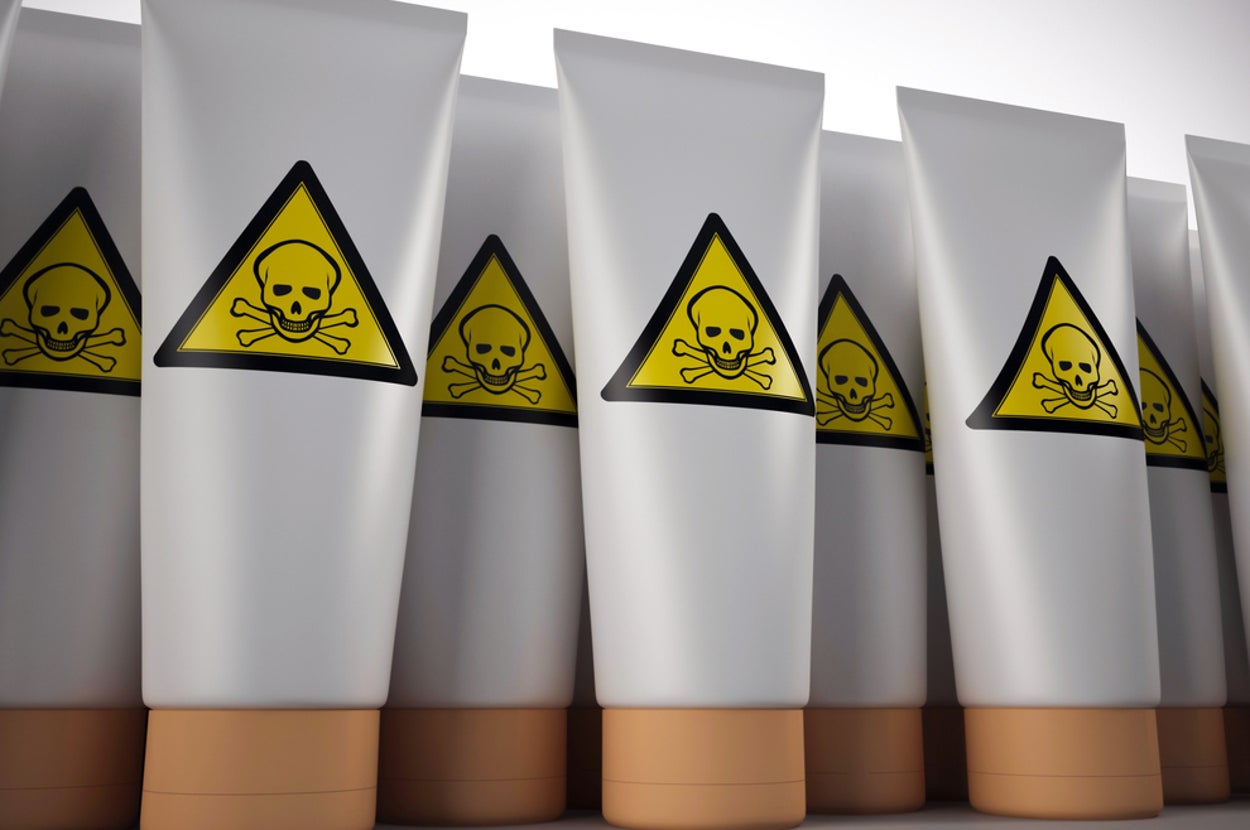 8 Terrifying Things You Need To Know About Everyday Beauty Products