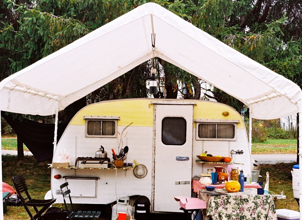 27 Dreamy Campers That Will Make You Want To Drop Everything For The ...