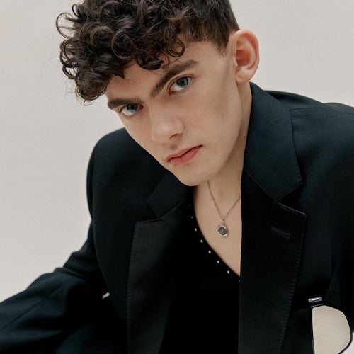 Charlie Spring on BuzzFeed