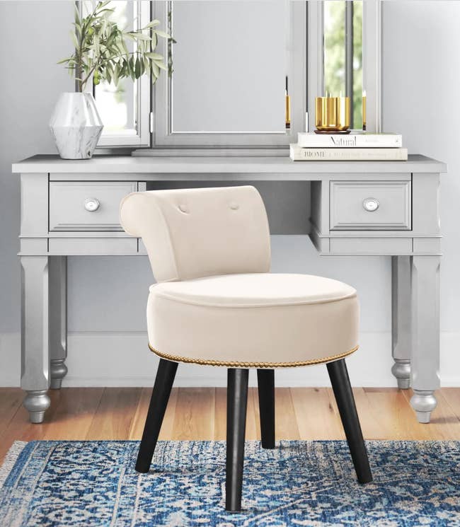 Best makeup vanity chairs store